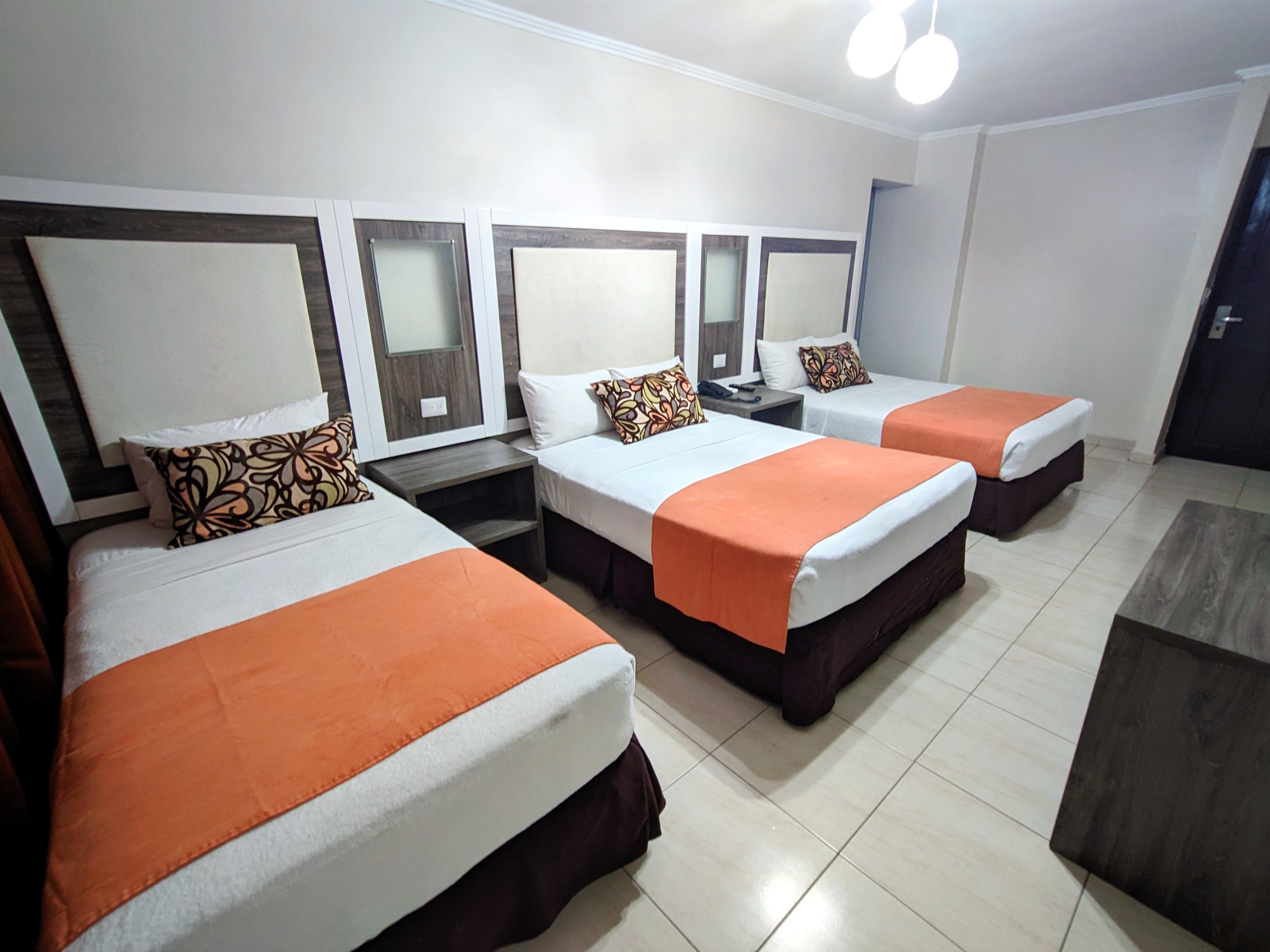 Hoteles en Ciudad de Panamá | Hotel Bahía Suites